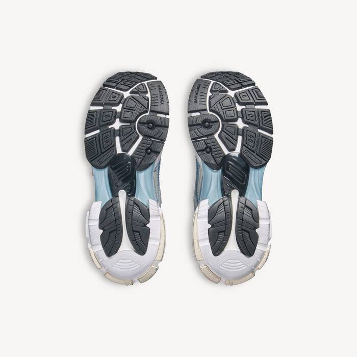 Runner sneaker