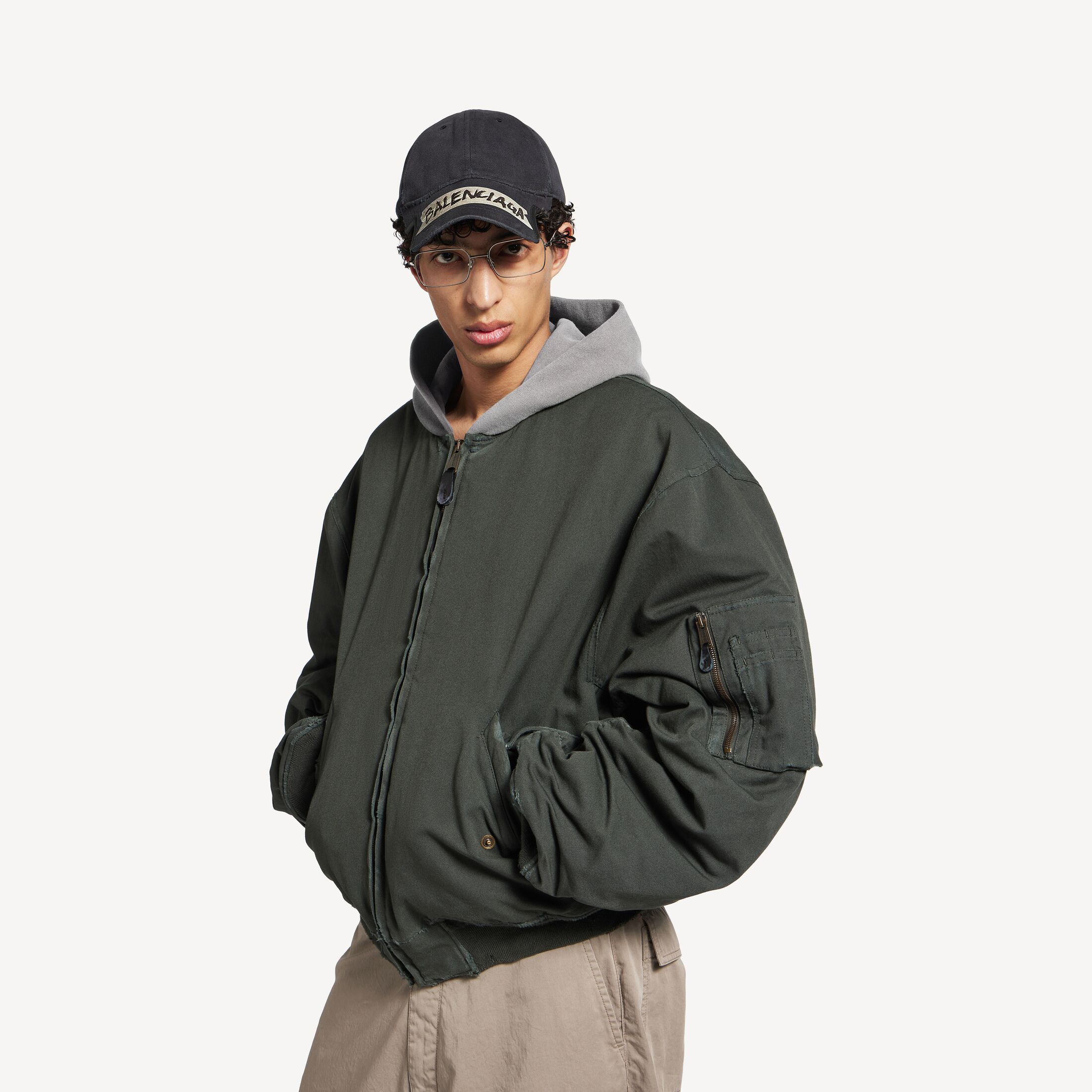 Hooded standard bomber jacket