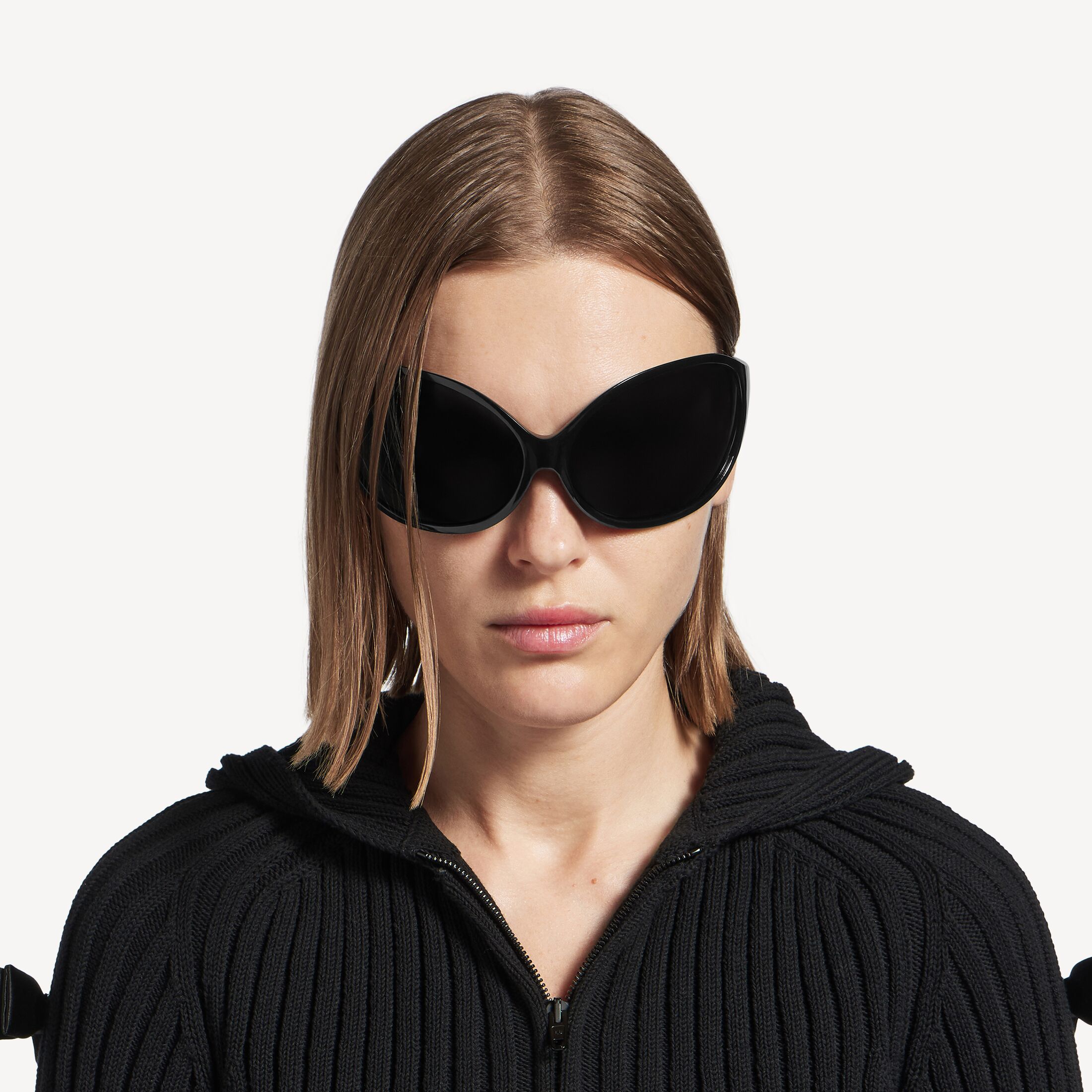 Phantom round sunglasses