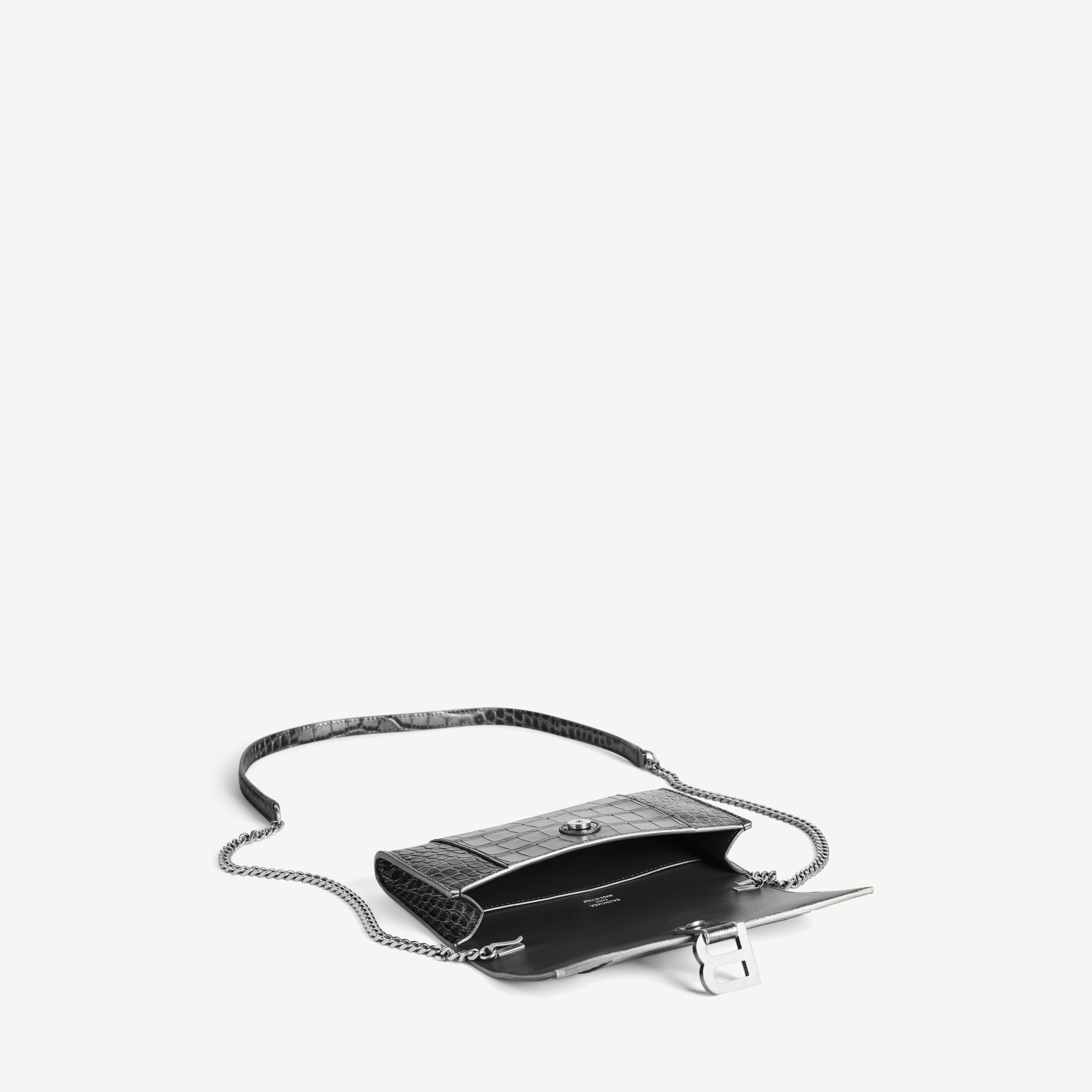 Hourglass wallet on chain