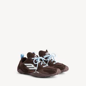 Monday ultra trainers
