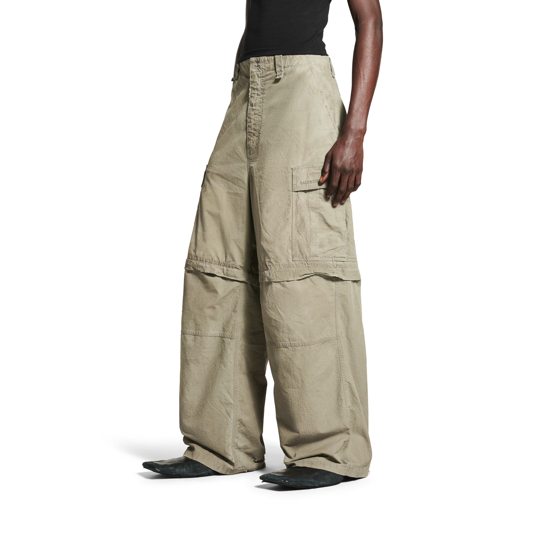 Men's Large Cargo Pants in Dark Beige | Balenciaga US