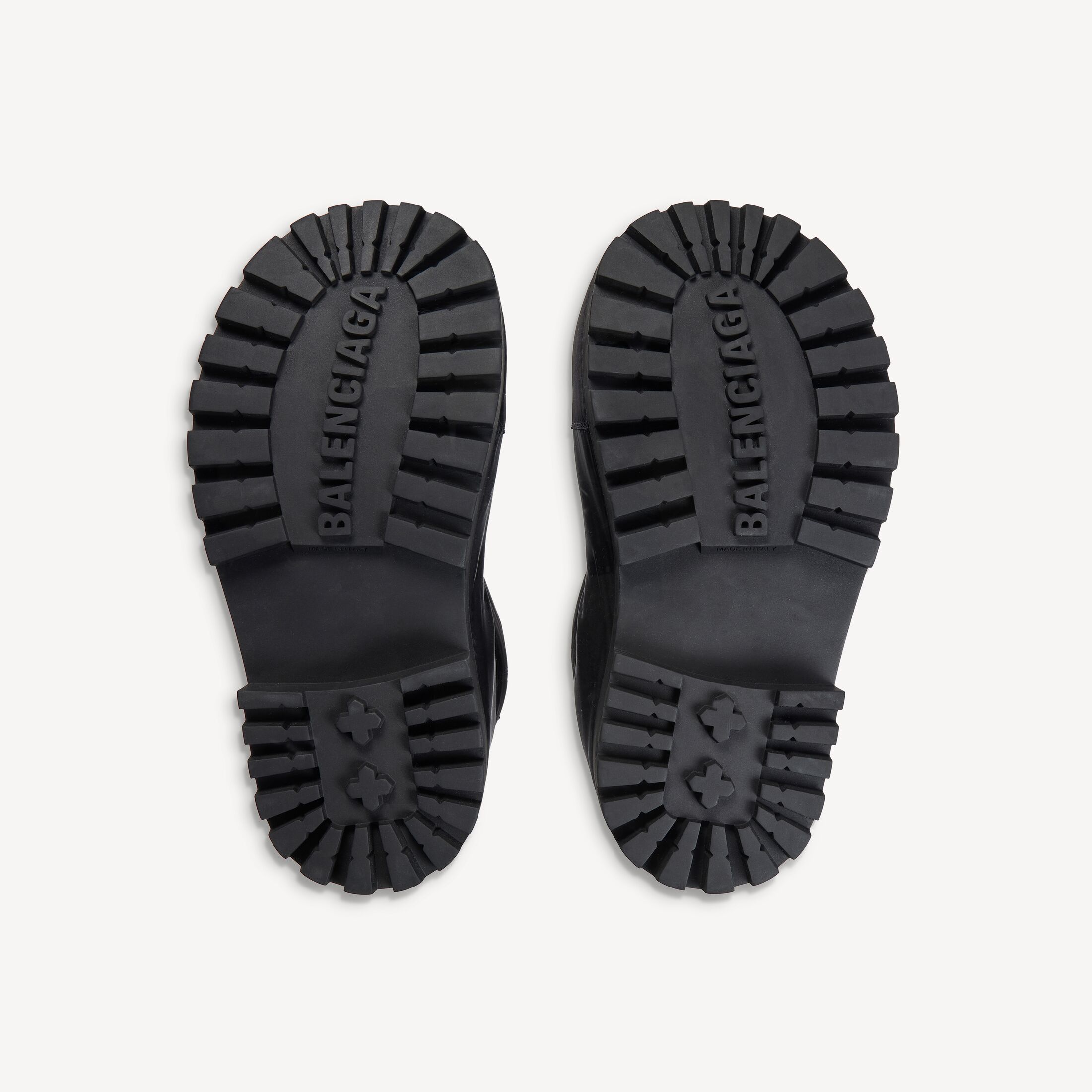 Men's Alaska Low Boot in Black | Balenciaga US