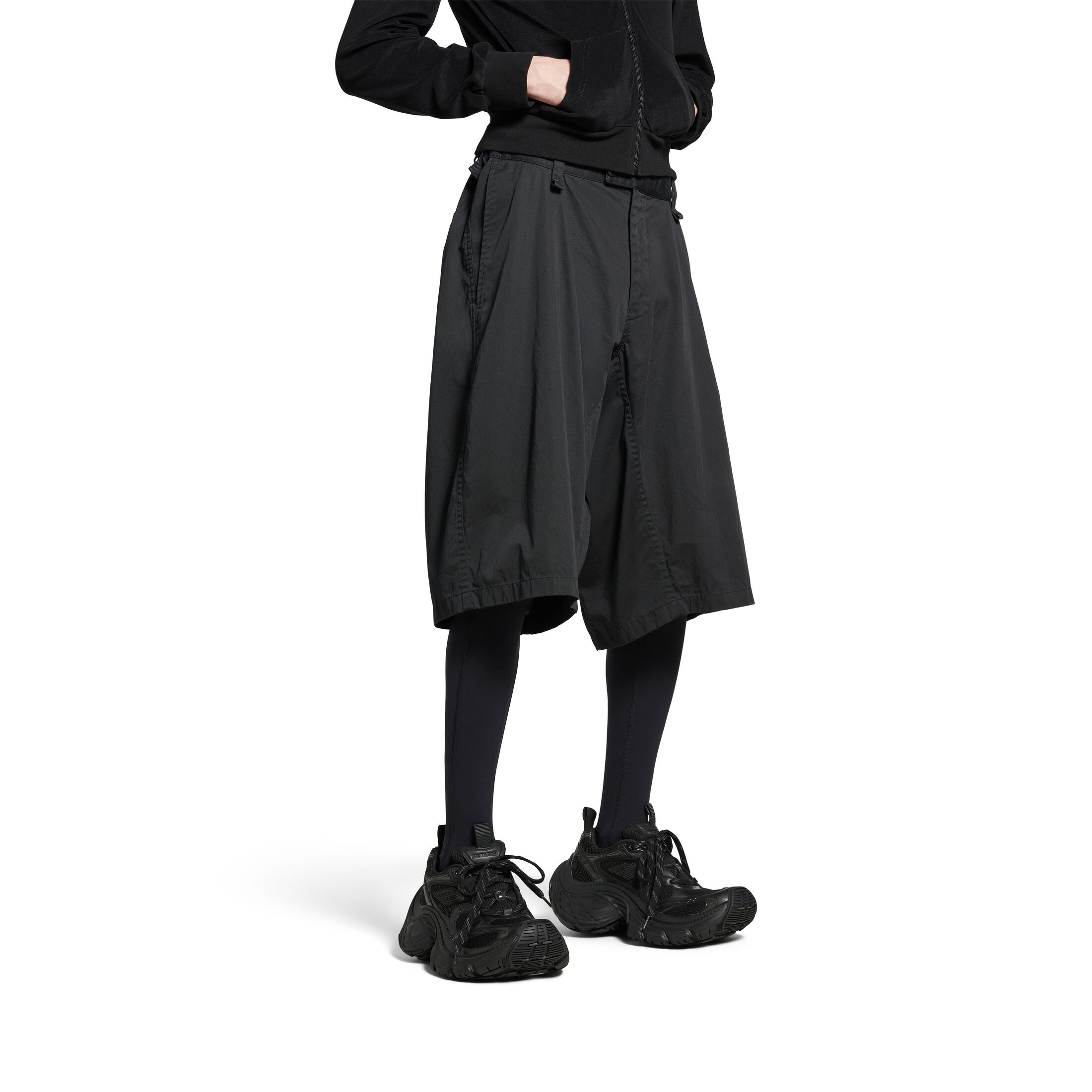 Minimal Cargo Shorts in Black | Balenciaga US