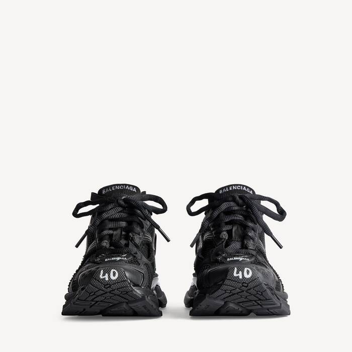 Men's Runner Sneaker in Black | Balenciaga US