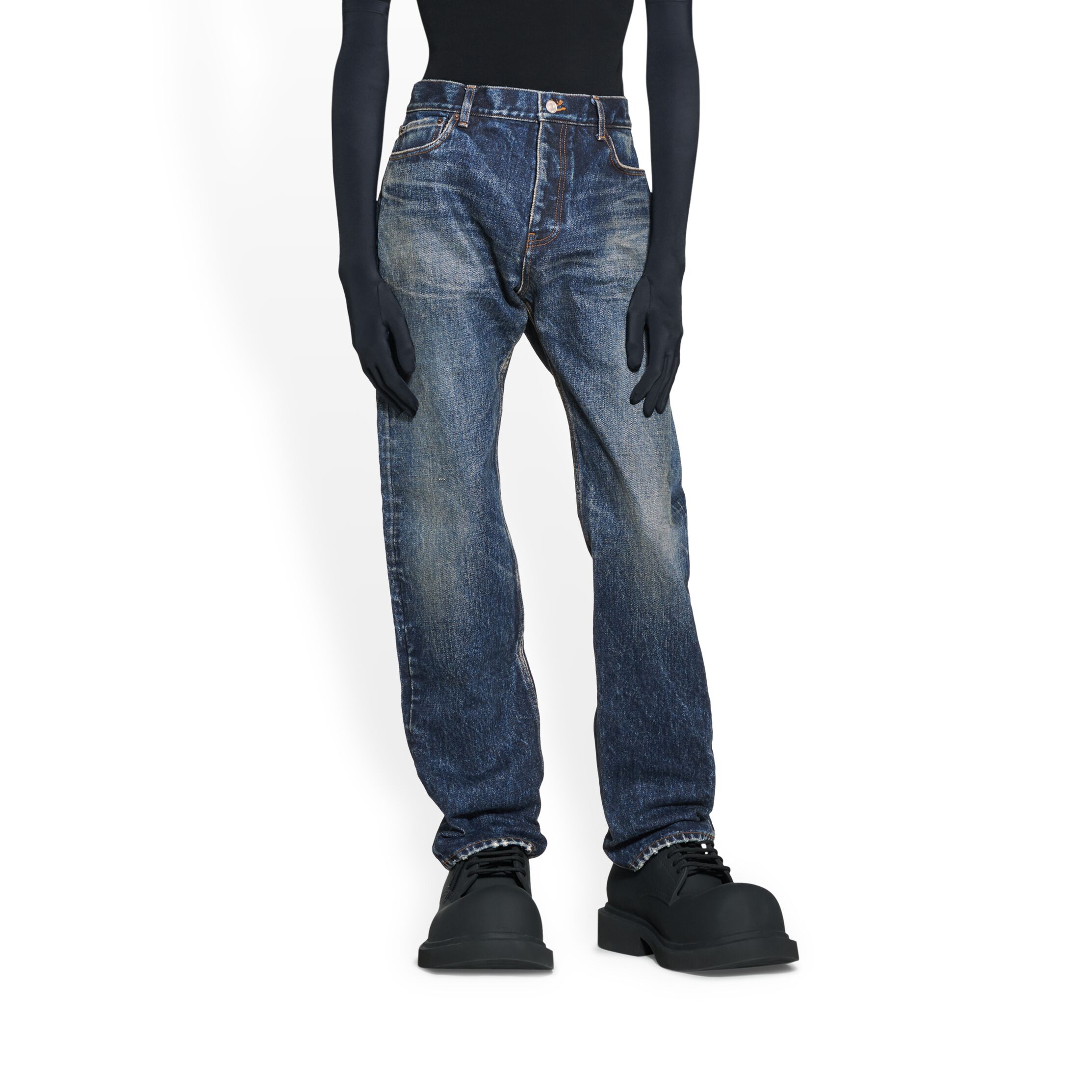 Standard jeans
