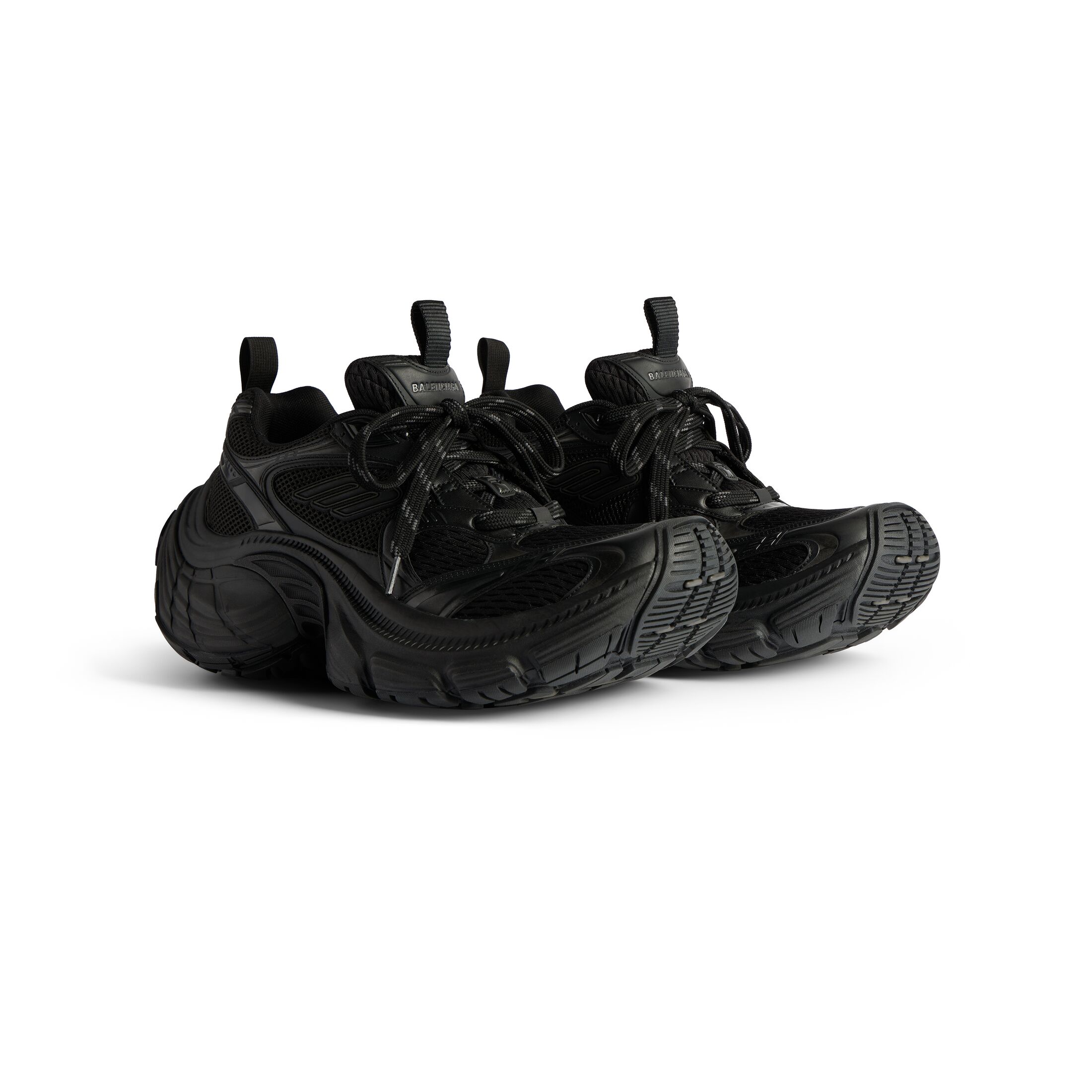 10xl sneaker