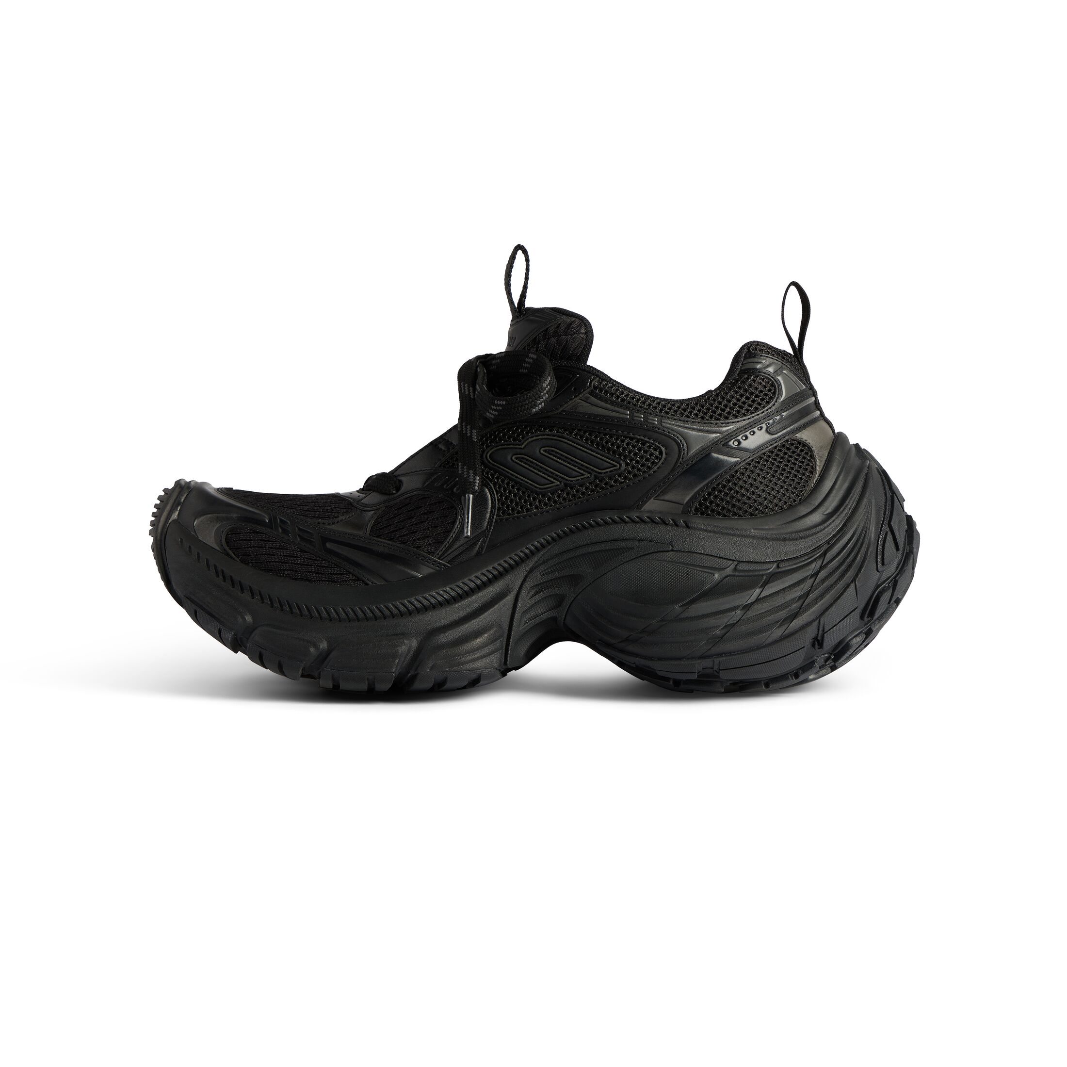 10xl sneaker